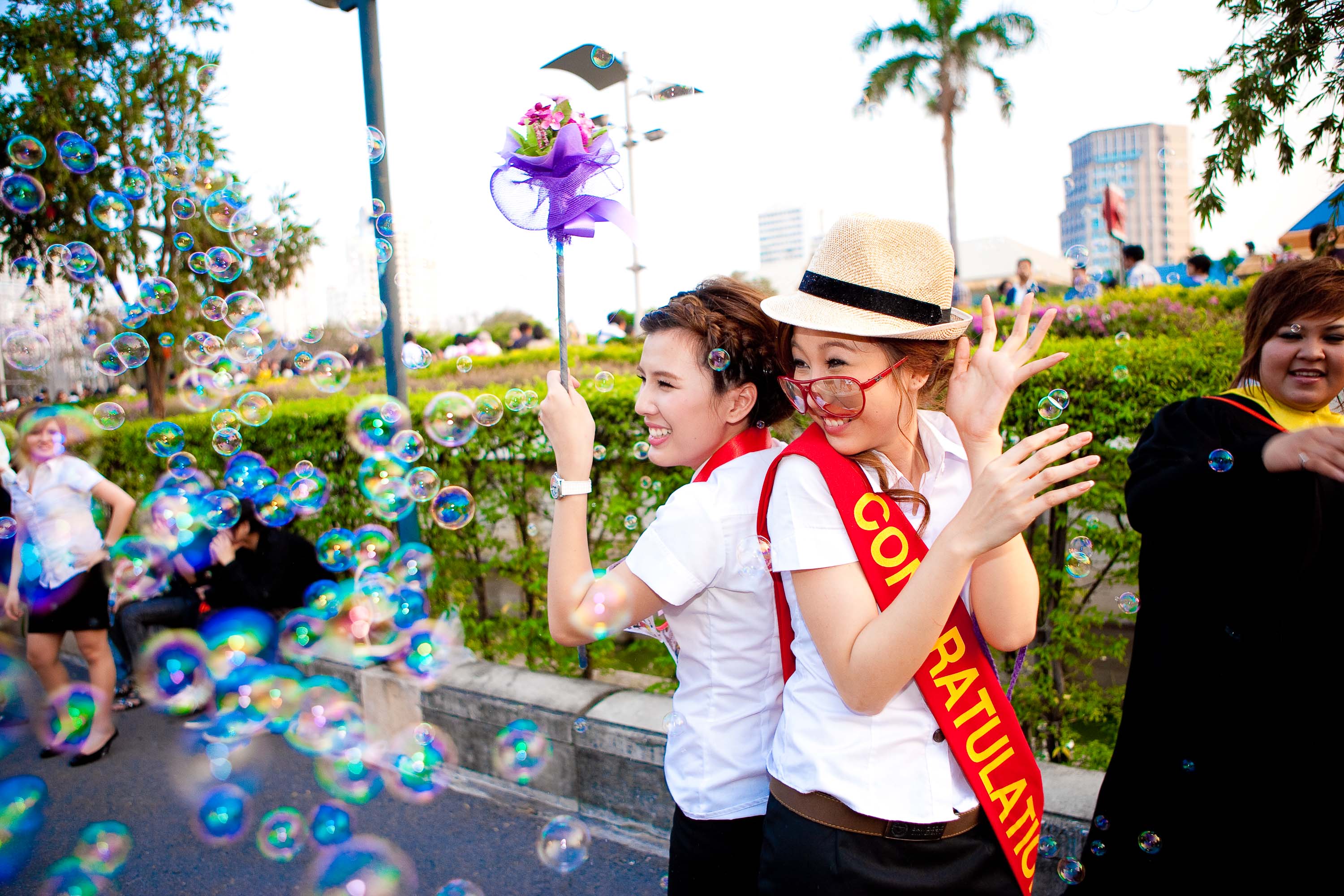Bangkok University Graduation 2009 - NET-Photography Thailand Photographer