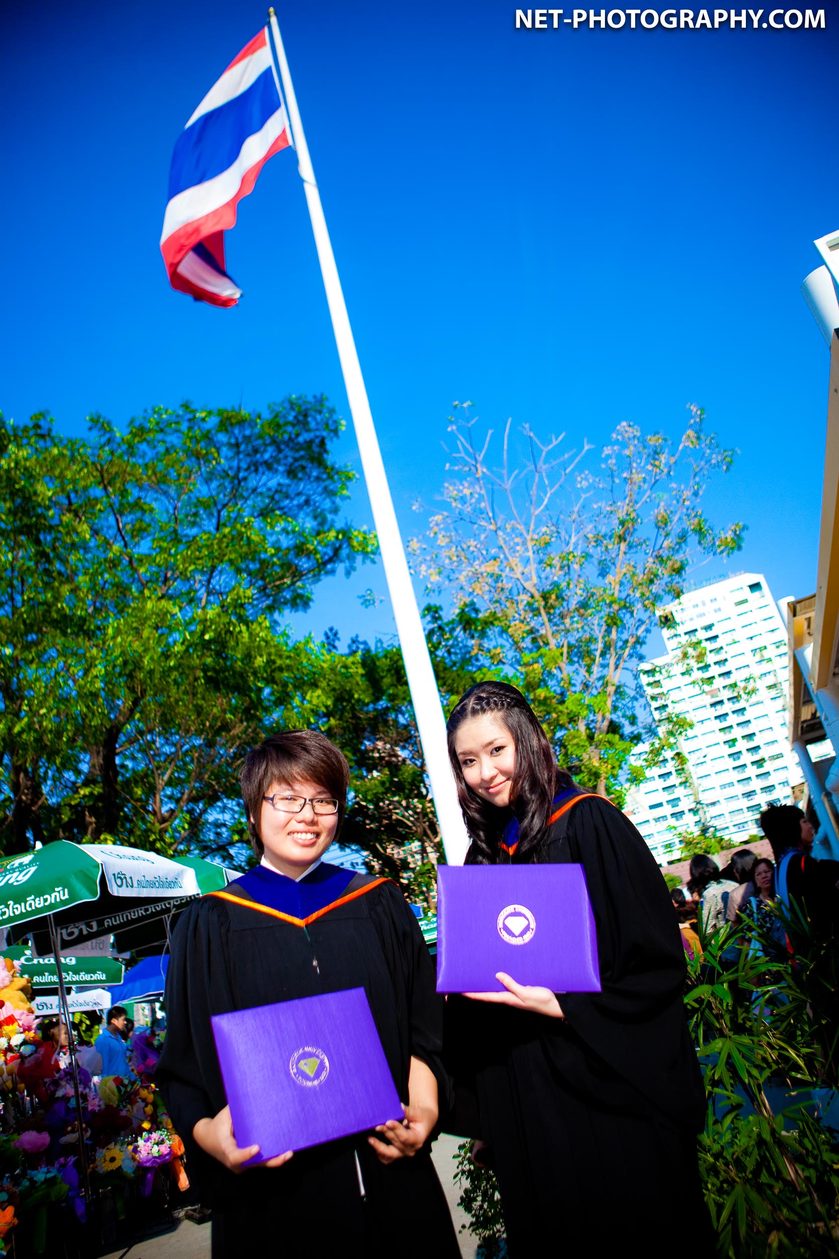 ถ่ายภาพรับปริญญามหาวิทยาลัยกรุงเทพ | Bangkok University Graduation 2010 ...